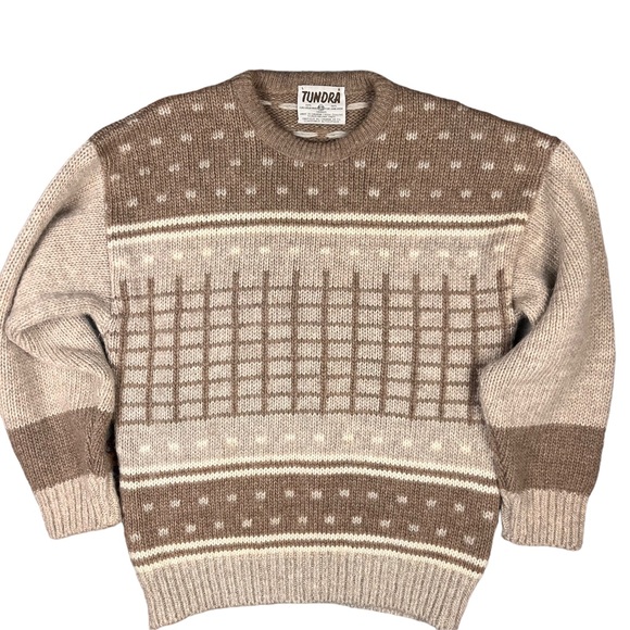 Tundra | Sweaters | Vintage Tundra Canada Crew Neck Sweater Large ...